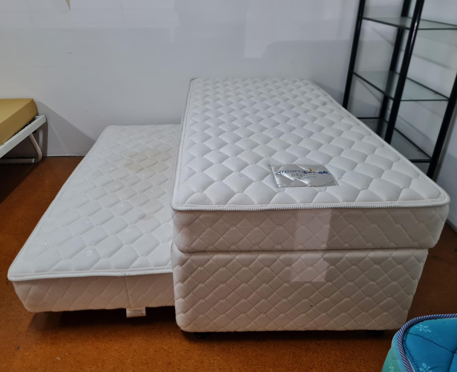 Dreamsense Deluxe Single Trundle Bed